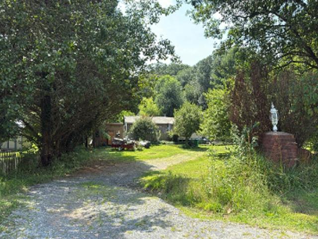 Caylor Farm Ln