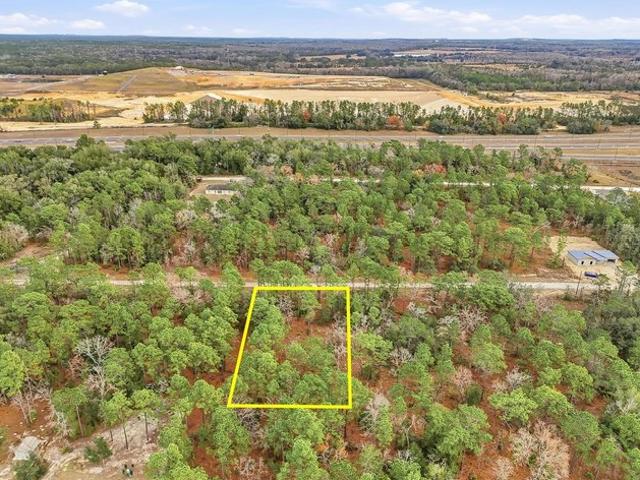Cayman Rd, Weeki Wachee, FL 34614