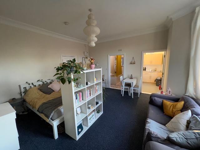 Cazenove Road, London N16, Studio to rent, £1,450 pcm | PrimeLocation