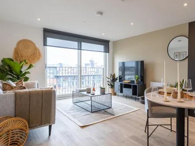 CG's Cafe, 123 131 Bradford Street, Rea Valley, Highgate, B12 0NS, United Kingdom | 1 bed apartment for rent #140656831 | Rentberry