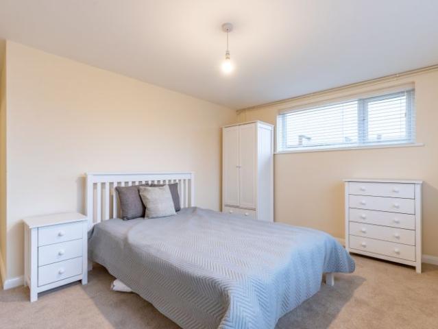 Cemetery Road, Abingdon OX14, Room to rent, £825 pcm | PrimeLocation