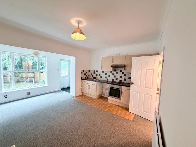 Cemetery Road, Ipswich IP4, 1 bed flat to rent, £795 pcm | PrimeLocation