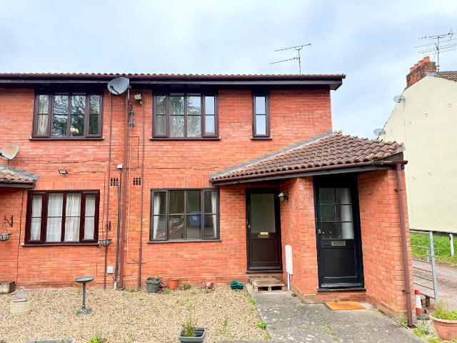 Cemetery Road, Ipswich IP4, 2 bed flat to rent, £825 pcm | PrimeLocation