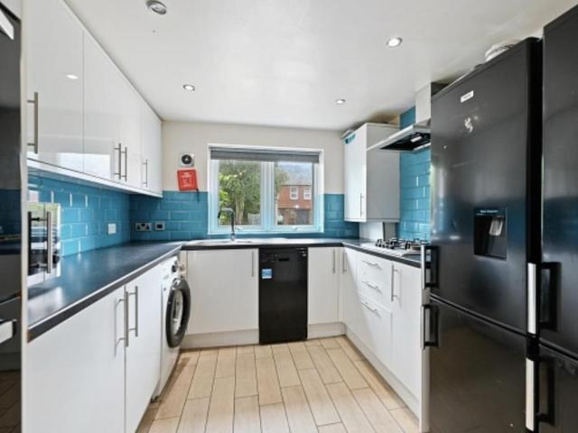 Cemetery Road, Sheffield S11, 7 bed shared accommodation to rent, £368 pcm | PrimeLocation