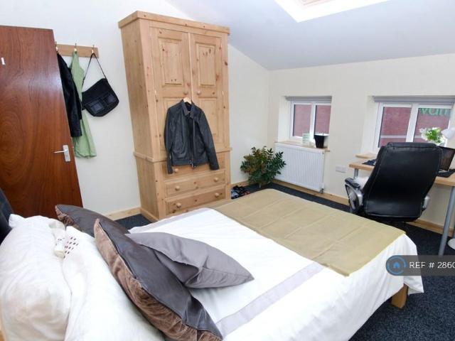 Cemetery Road, Sheffield, S11 4 bed flat to rent £1,729 pcm £399 pw
