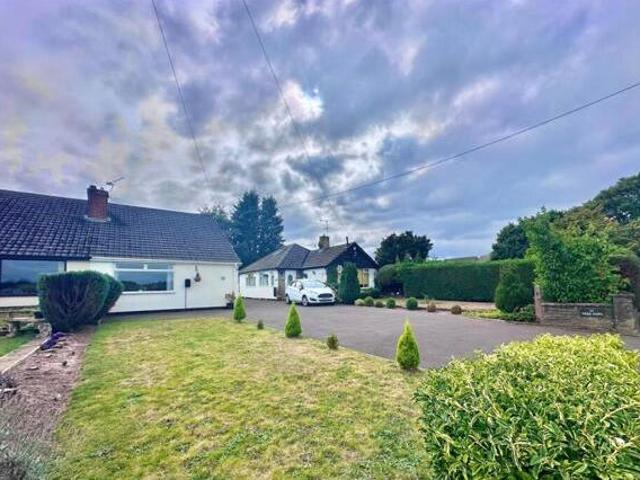 Cemetery Road, Weston, 2 Bedroom Semi detached