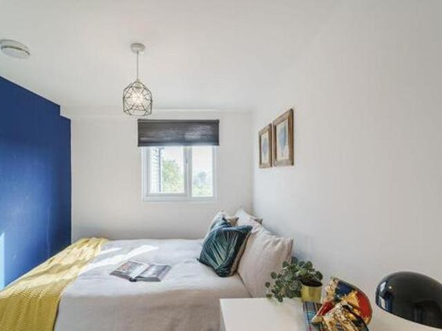 Centaur Road, Room,earlsdon, 1 Bedroom House