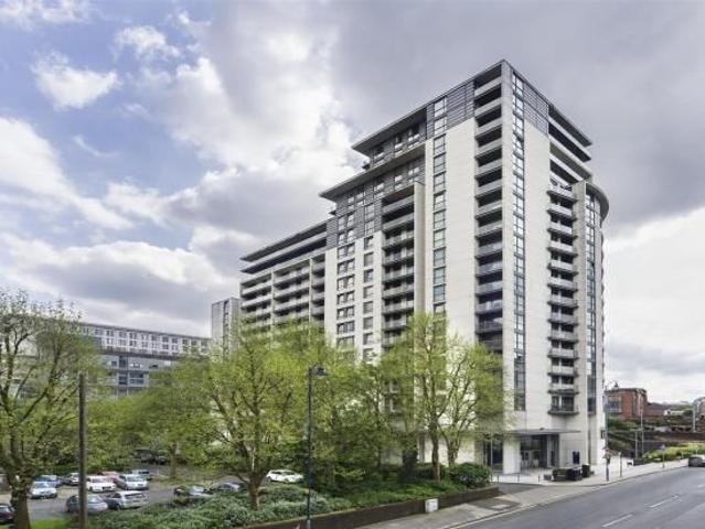 Centenary Plaza, Birmingham B1, 1 bed flat to rent, £1,095 pcm | PrimeLocation