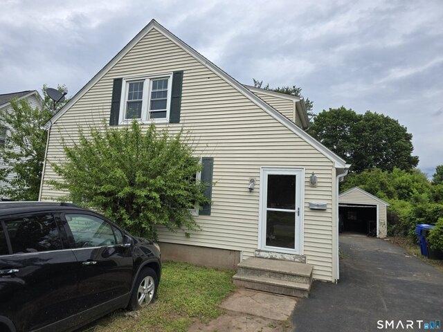 Center Ct, Newington, Home For Sale