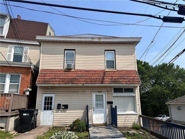 Center Ave, West View, Home For Sale