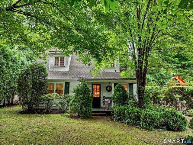 Center Dr, Greenwich, Home For Sale