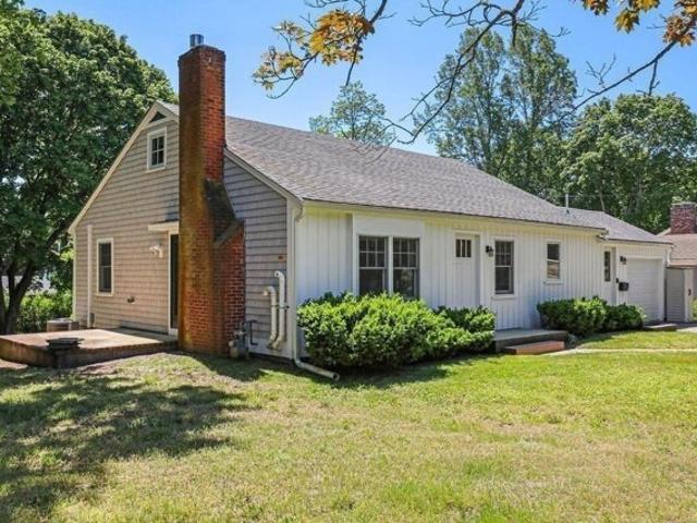 Center Hill Rd, Kingston, Home For Sale