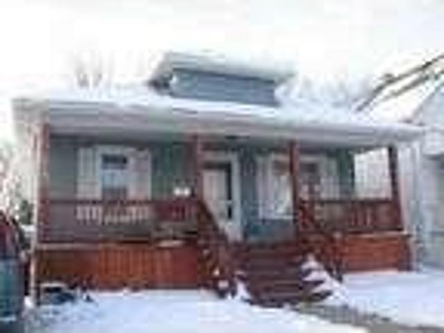 Center Line, MI, Macomb County Home for Sale 2 Bedroom 1 Baths