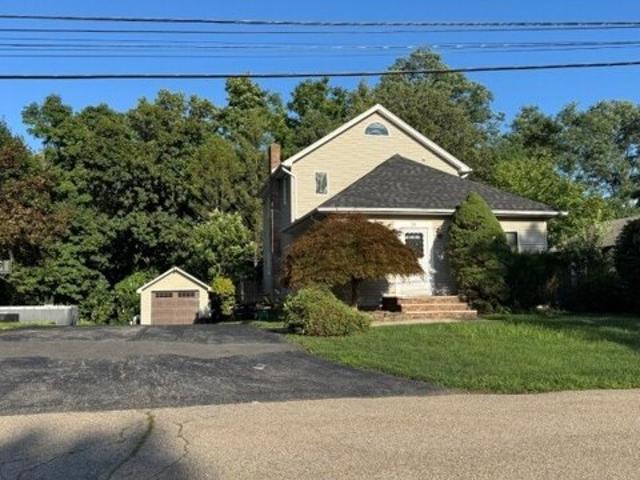 Center St, Butler, Home For Sale
