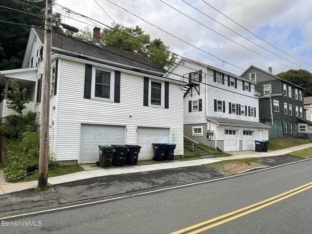 Center St, Home For Sale