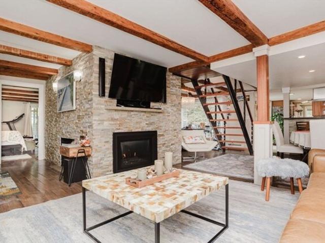 Center St, Hanover, Home For Sale