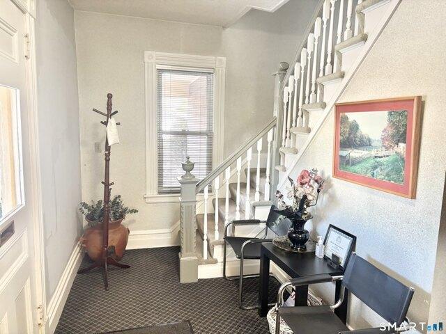 Center St, Manchester, Home For Sale