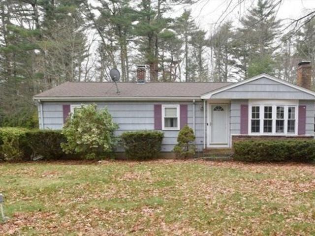 Center St, Pembroke, Home For Sale