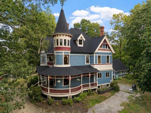 Center St, Wolfeboro, Home For Sale