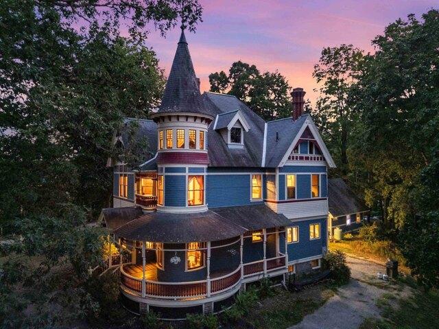 Center St, Wolfeboro, Home For Sale
