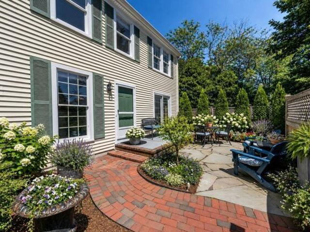 Center Pl Unit,orleans, Condo For Sale
