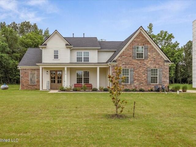 Centerline Roper Loop, Byhalia, Home For Sale