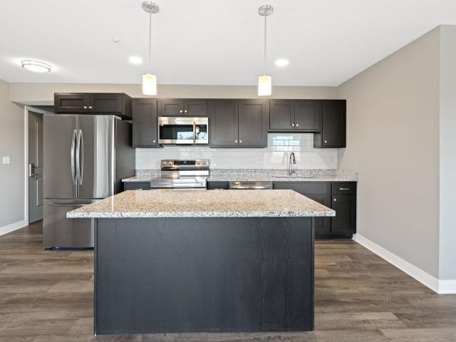 Centlivre The Crown 1 Bedroom Apartment for Rent at 2827 Westbrook Dr, Fort Wayne, IN 46805 Brookview Civic