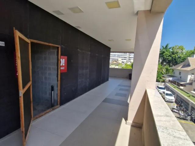 Centro comercial para venda com 51 metros quadrados