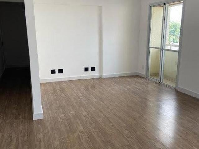 CENTRO APARTAMENTO COM CONDOMÍNIO