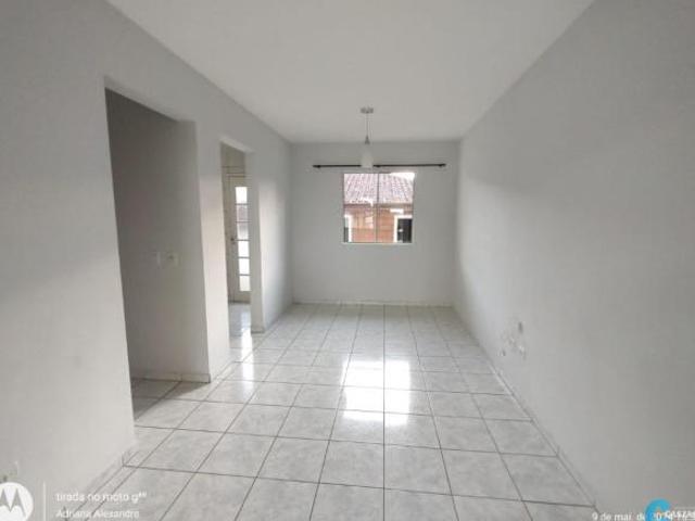 Centro apartamento com 2 dormitórios, sendo, um suíte