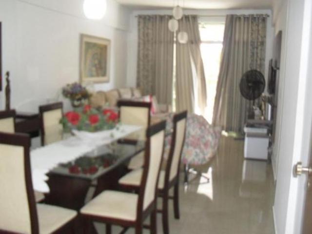 Centro apartamento em andar baixo com 3 dormitórios