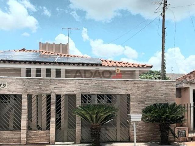 Centro de Quirinópolis: Casa com Energia Solar e Poço Artesiano – Mais Economia para Você. Casa de R