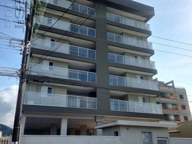 Centro de Ubatuba, Predio novo, 130M² 03 dorm. Vista para o mar e aeroporto