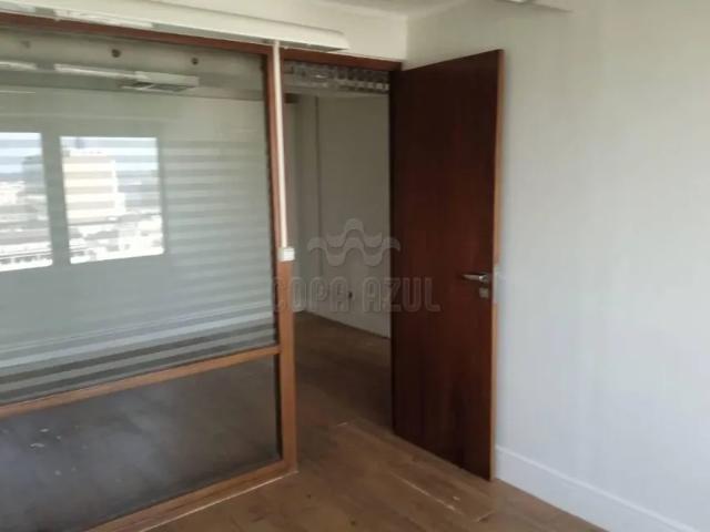 Centro – Praça Floriano | Comercial › 0 quarto s à Venda