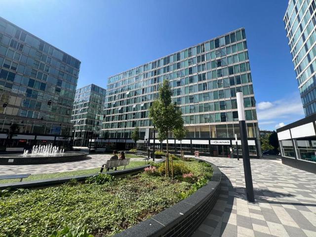 Central Milton Keynes 1 bed apartment to rent £1,150 pcm £265 pw