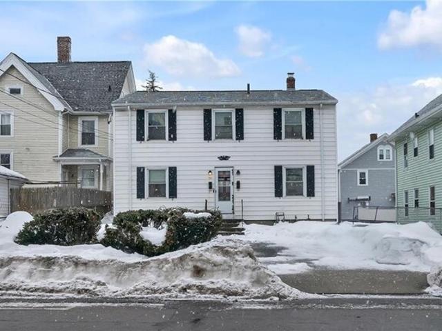 Central Ave, Pawtucket, Home For Sale