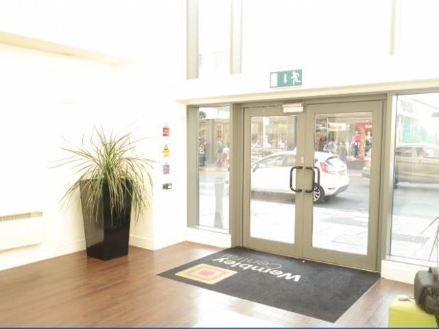Central Apartment, Wembley HA9, 1 bed flat to rent, £1,725 pcm | PrimeLocation