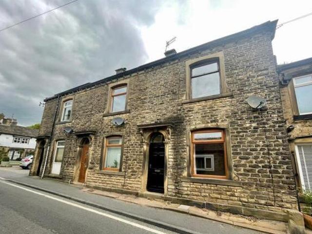 Central Buildings, Stainland Road, 3 Bedroom Terraced
