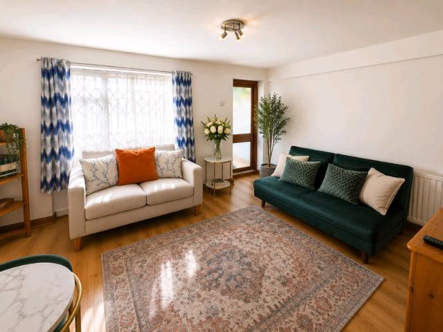 Central Camden Flat all bills incl