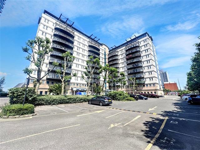 Central House, 32 66 High Street. 1 bed flat to rent £1,650 pcm £381 pw