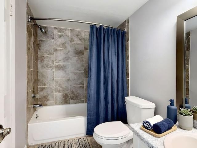Central Park at East Bay 2 Bedroom Apartment for Rent at 301 Seacrest Dr, Largo, FL 33771