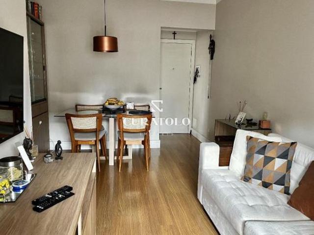 Central Park Bela Vista More bem na Bela Vista: Excelente apartamento de 2 Dorms com vaga, varanda