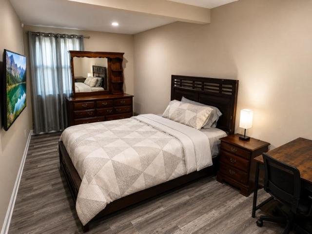Central Park Heights Fully Furnished ️ Rooms
