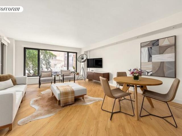Central Park S Apt I, New York, Property For Sale