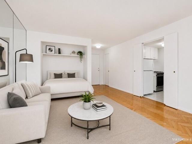 Central Park S Apt O, New York, Condo For Sale