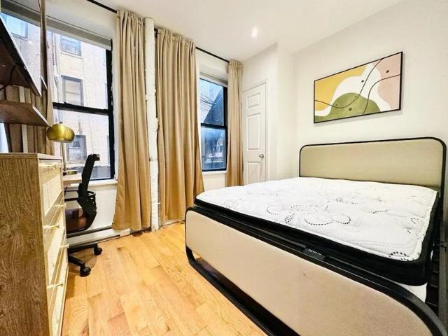 Central Park Room, 6 Min Walk to Park