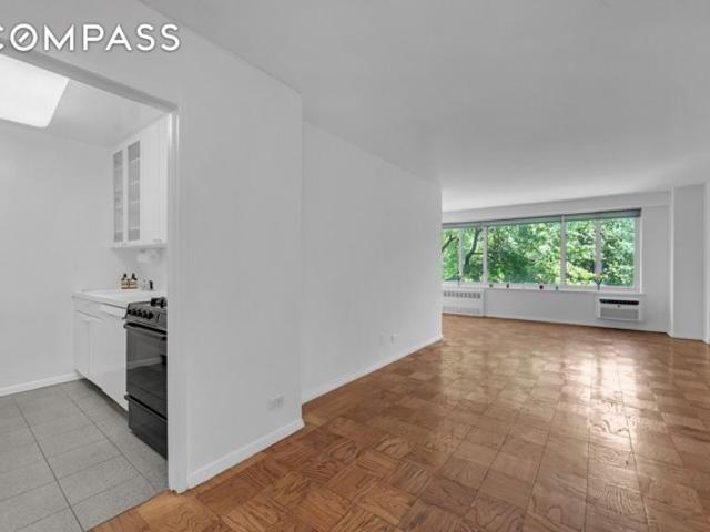 Central Park W Apt G, Manhattan, Condo For Sale