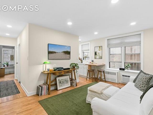 Central Park W Apt D, Manhattan, Property For Sale
