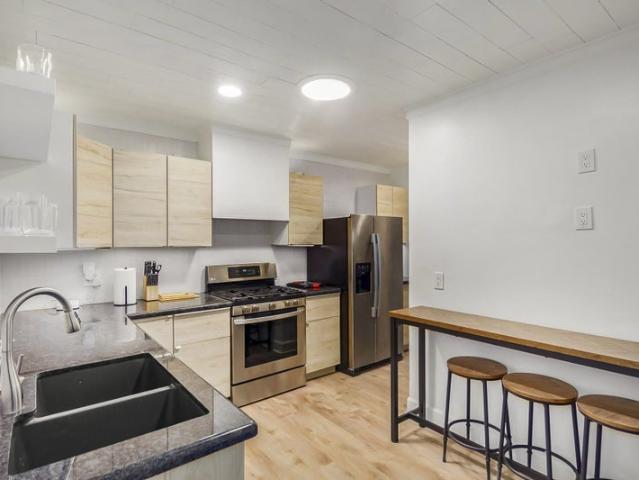 Central PHX house with smart TVs, 1GB highspeed in