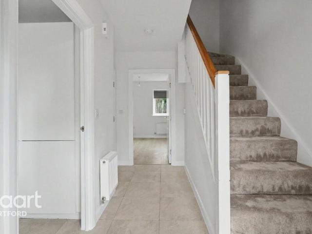 Central Road, Dartford 3 bed terraced house to rent £2,100 pcm £485 pw